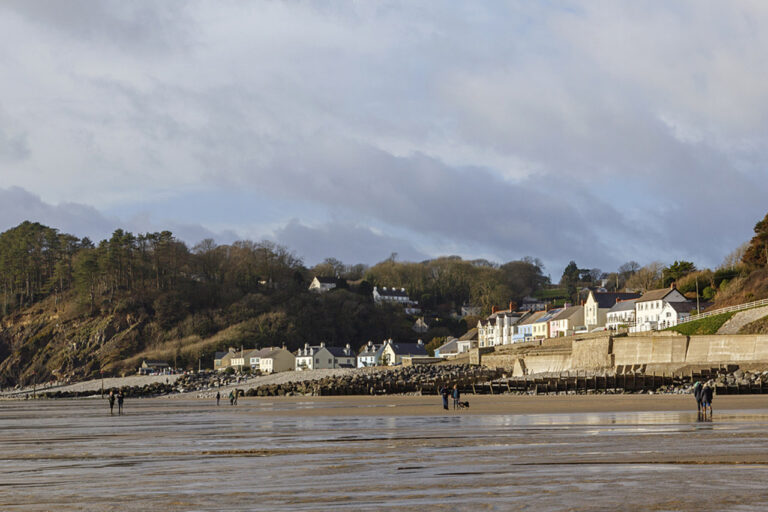 Visit Amroth: A Hidden Gem in Pembrokeshire